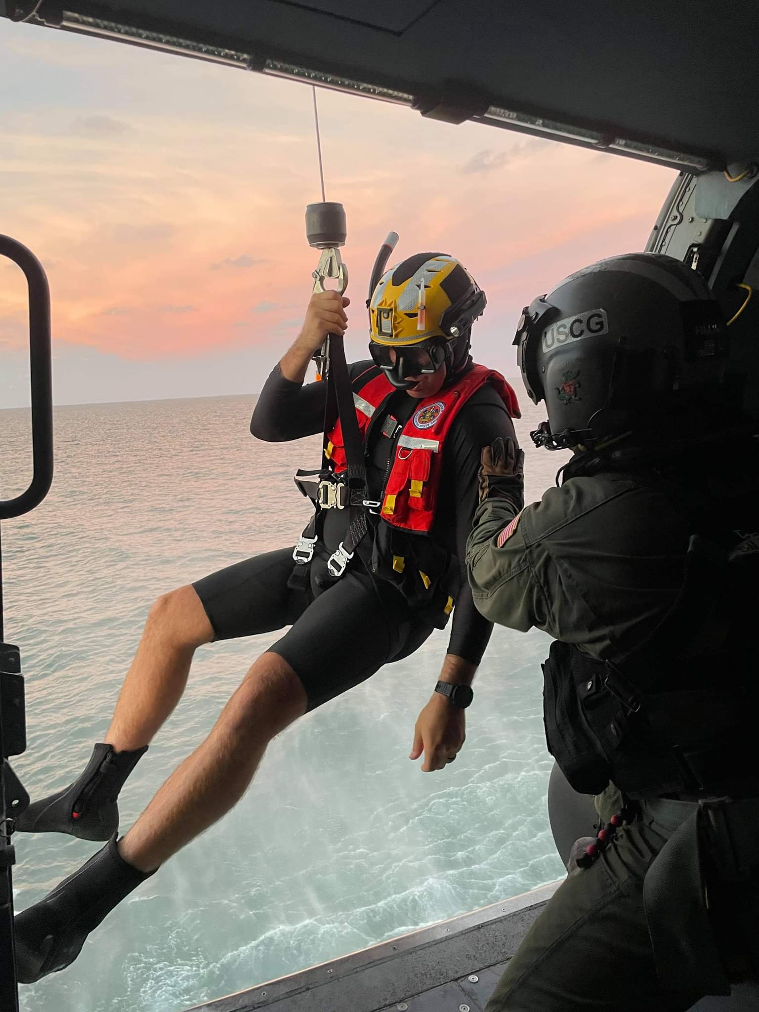 President Biden personally thanks un-vaxxed rescue swimmer while ...